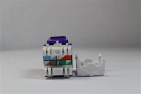 Leviton 61110 Rp6 Cat6 Rj45 Quickport Extreme Jack Module Purple