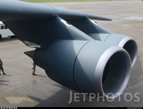 C 5 Galaxy Engines