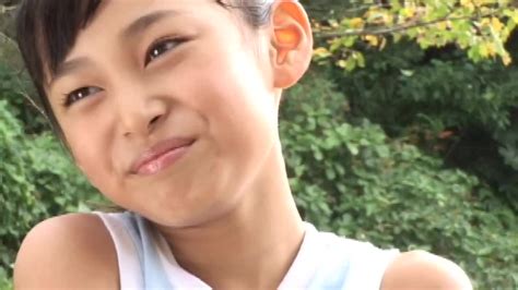 高橋愛美 ヒカリ耀く方へ 後編 ビキニ アイドルえっちイメージビデオ委員会