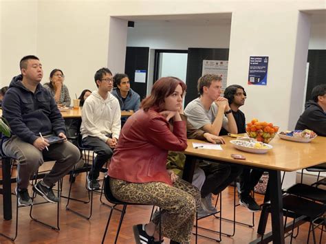 Aiml Research Seminar Robust Fitting On A Gate Quantum Computer