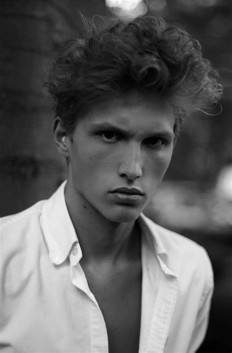 Michiel L Network Model Agency