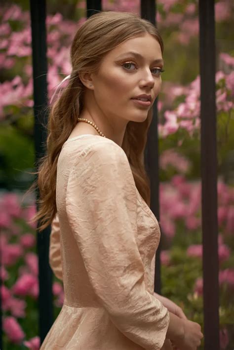 24 Sexy Photos Of Grace Van Dien On The Internet The Day Made