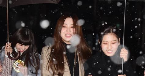 포토 씨엘씨 권은빈 눈 너무 예뻐요~