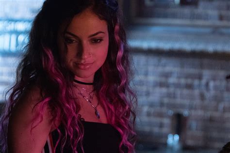 Inanna Sarkis è Molly Samuels Anteprima Sui Personaggi Di After