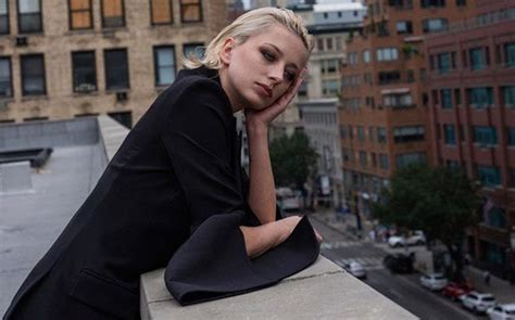 What You Need To Know About Caroline Vreeland Onlyfans And Her Bold Creative Expression