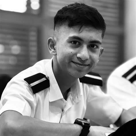 Bobby Amanbhatt2610 • Threads Say More