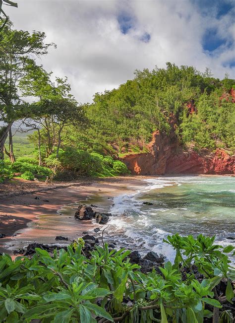 Koki Beach Hana Maui Hawaii Photograph By C Raye Poole Fine Art America
