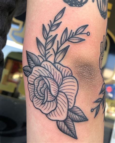 Rose Elbow Tattoo Elbow Tattoos Marquesan Tattoos Rose Elbow Tattoo
