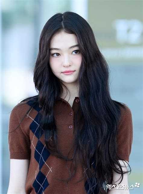 미야오 엘라 새침하게 엑s Hd포토 나무뉴스