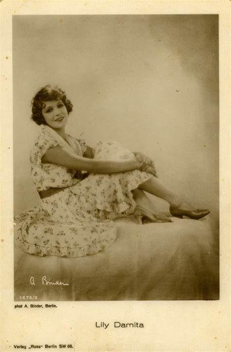 Lily Damitalili Damita