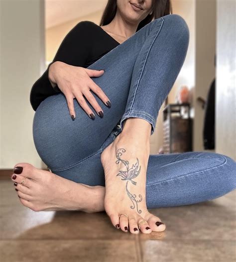 Sfwfeet