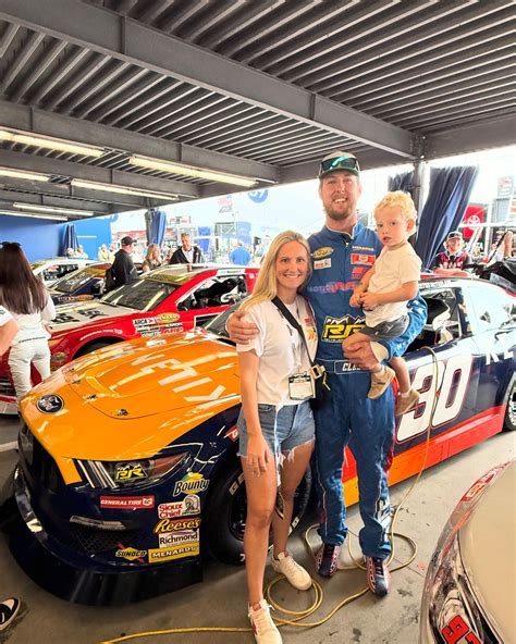 Madi Mitchell Itsmadimitchell • Instagram Photos And Videos