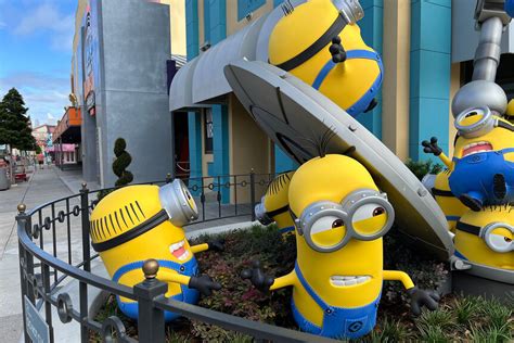 Minion Land In Universal Orlandos Best Spot For Photos
