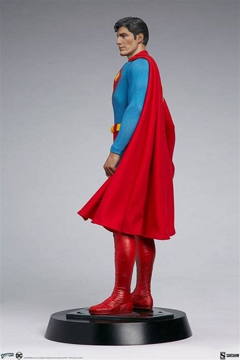 Superman Christopher Reeve Premium Format 14 Statue Superman The