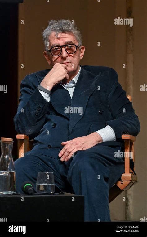 Milan Presentation Of The Book No Smartphone By Franco Di Masi