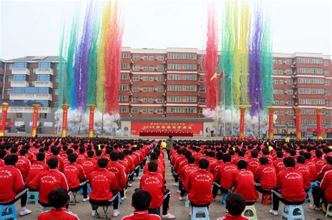 河南嵩山少林小龙武术学校「官网」 原名嵩山少林武术学校