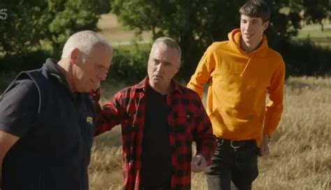 Our Yorkshire Farms Reuben Owen Has Accidents With Helen Skelton As Concerned Fans Ask