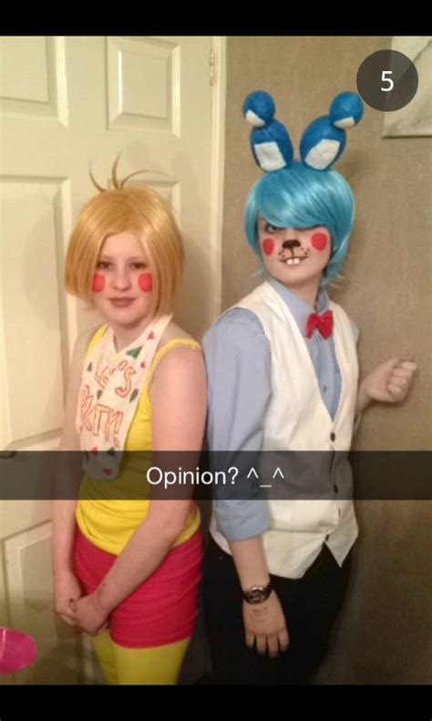 My Chica And My Friends Bonnie Cosplay Bonnie Chica Fnaf Cosplay