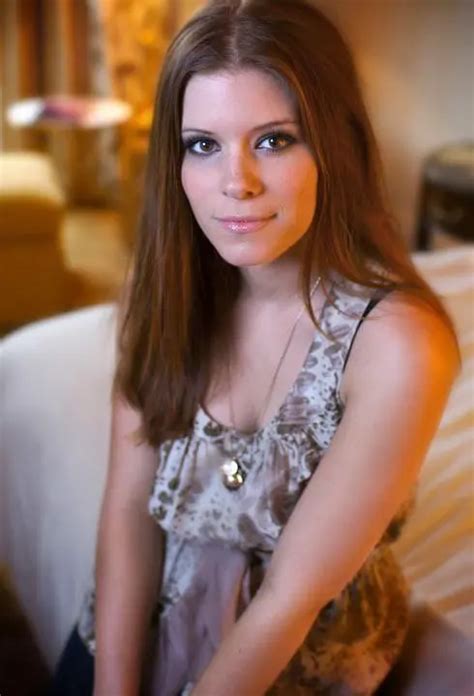 Young Kate Scrolller