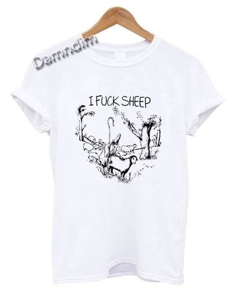 I Fuck Sheep Novelty T Shirt