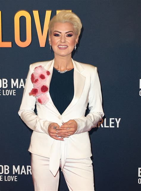 Photo Katrina Patchett Habillée En Christophe Guillarmé Première