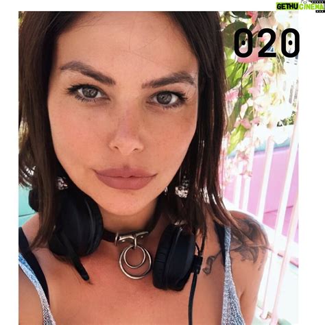 Jakki Degg Wiki Biography Age Gallery Spouse And More