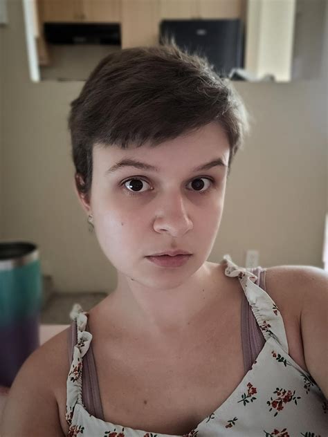 Fellow Short Haired Girls Do You Ever Have A Hard Time Feeling