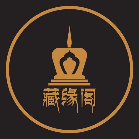 🌸【莲花生大师佛像 · 33cm · 黄铜精雕打磨 · 鎏金镶宝】🌸 莲花生大师（咕噜仁波切），被誉为 藏地佛法的开山祖师”，是藏传佛教徒心中无比殊胜的依止。祂智慧无边、慈悲广大，能化