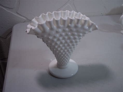 Vintage Fenton White Milk Glass Hobnail Vase Antique Price Guide