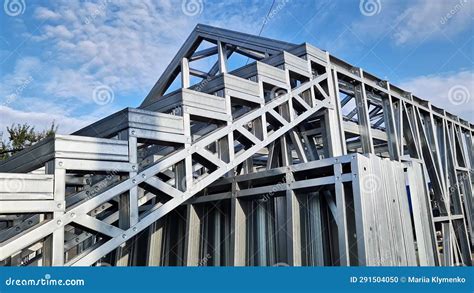 Lightweight Steel Thin Walled Structures Frames For Warehouses