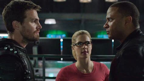 The Arrowverse Broke A Character Beyond Repair During Crisis