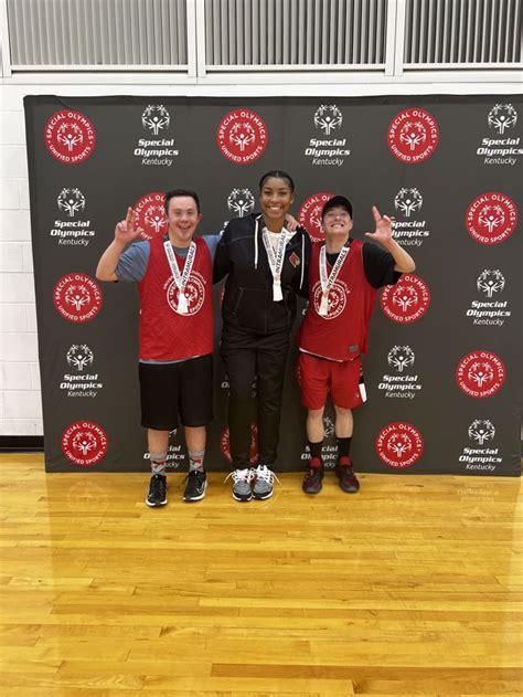 Nyla Harris Forward Unc Tar Heels Nil Profile Opendorse