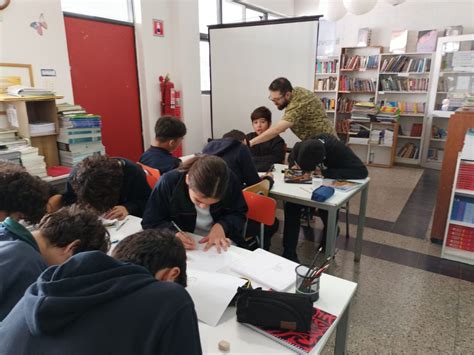 Visita Del Ilustrador Y Escritor Fabian Rivas Colegio Los Alpes De Maipú