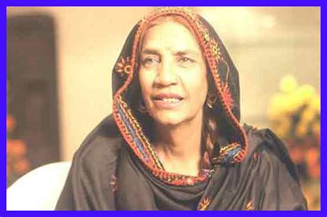 Reshma Singer Pakistani Female Singer Pakistani Folk Singer With