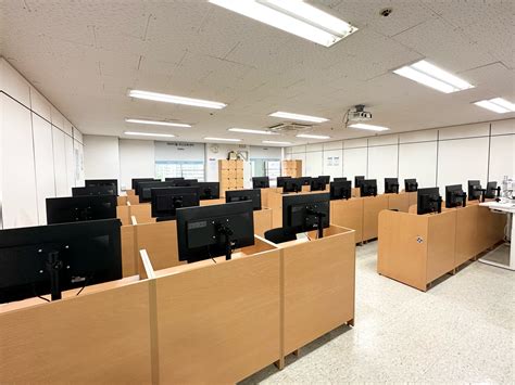 아이티윌 부산교육센터 Aws 클라우드 기반 자바 스프링 백엔드 개발자 4월 일정 가격 후기 국비지원 정보 부트텐트 부트텐트