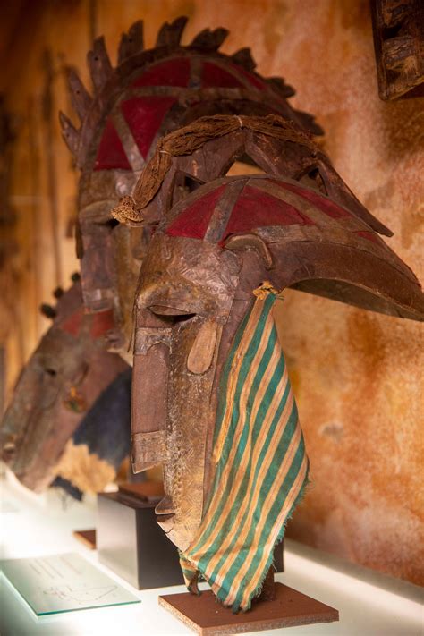 Una Colección De Arte Tribal En La Bahía De Pasaia Fotos Cultura El PaÍs