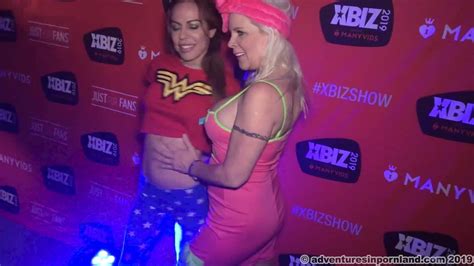 XBIZ Expo Winter Wonderland Part XHamster