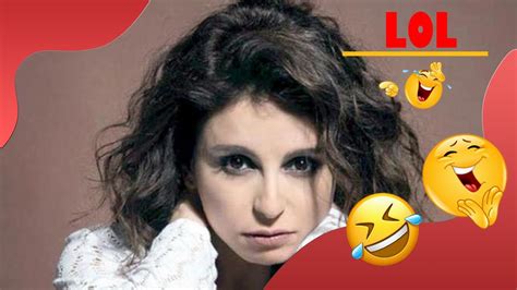 ثلاث دقائق من الضحك مع آنجو ريحان Youtube