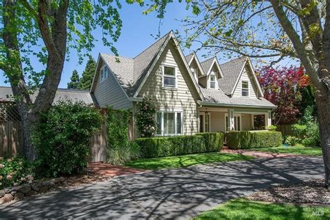 460 Denmark St Sonoma Ca 95476 ®