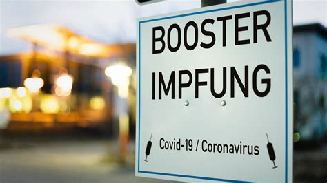 Neuer Booster - Wie wirksam sind die an Omikron angepassten Impfstoffe?