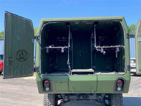 Am General M997 Ambulance Humvee Hmmwv Midwest Military Equipment