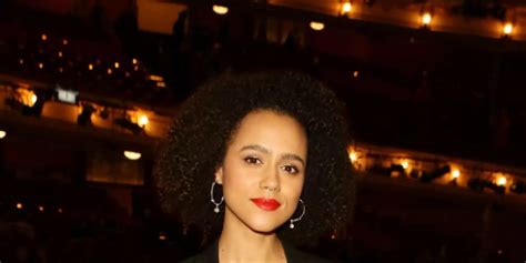 Nathalie Emmanuel Durch Yoga Zu Veganem Lebensstil Nauch