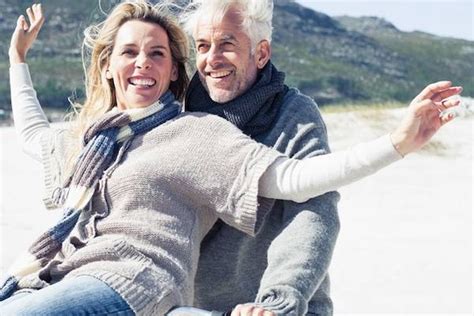 Benefits And Advantages Of Dating Older Woman