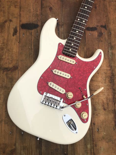 Fender Stratocaster — Maybury Guitars