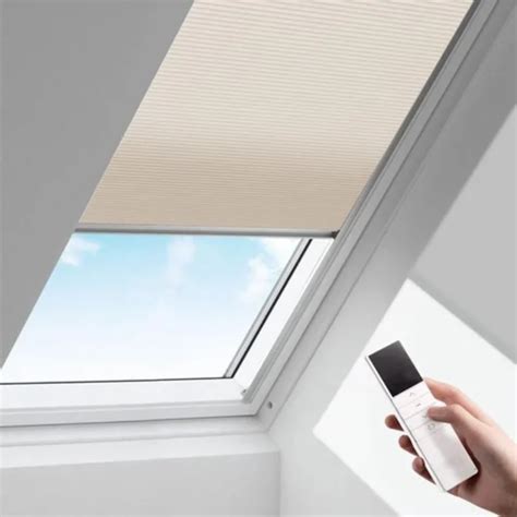 Polyester Roman Skylight Blind At ₹ 99sq Ft Roof Window Blinds In