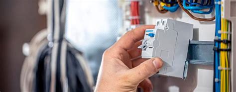 Tipos De Interruptores Termomagnéticos Electro Enchufe