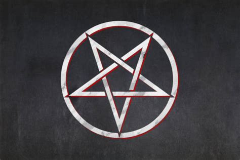 Upside Down Pentagram Reversed Inverted Pentagram With Moon Royalty