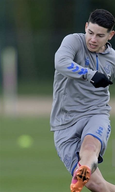 James Rodriguez In 2024 James Rodriguez Soccer Guys Athletic Men