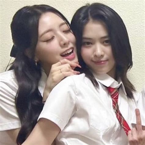 Pin By Kat On — ♱ Itzy Itzy Korean Girl Groups South Korean Girls