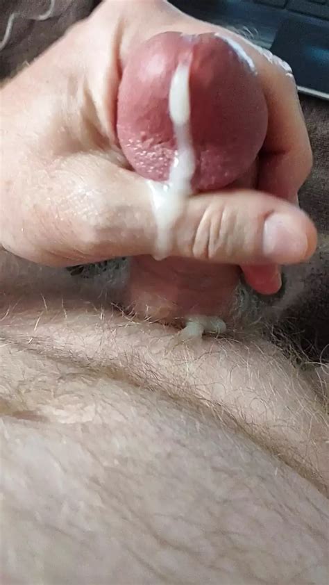 Portrait Version Of A Pretty Good Cumshot Xhamster